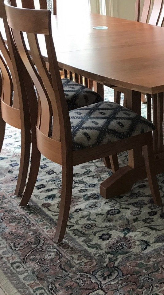 Cherrystone Furniture | Hardwood Furniture Store in MA - Bent Back Chair